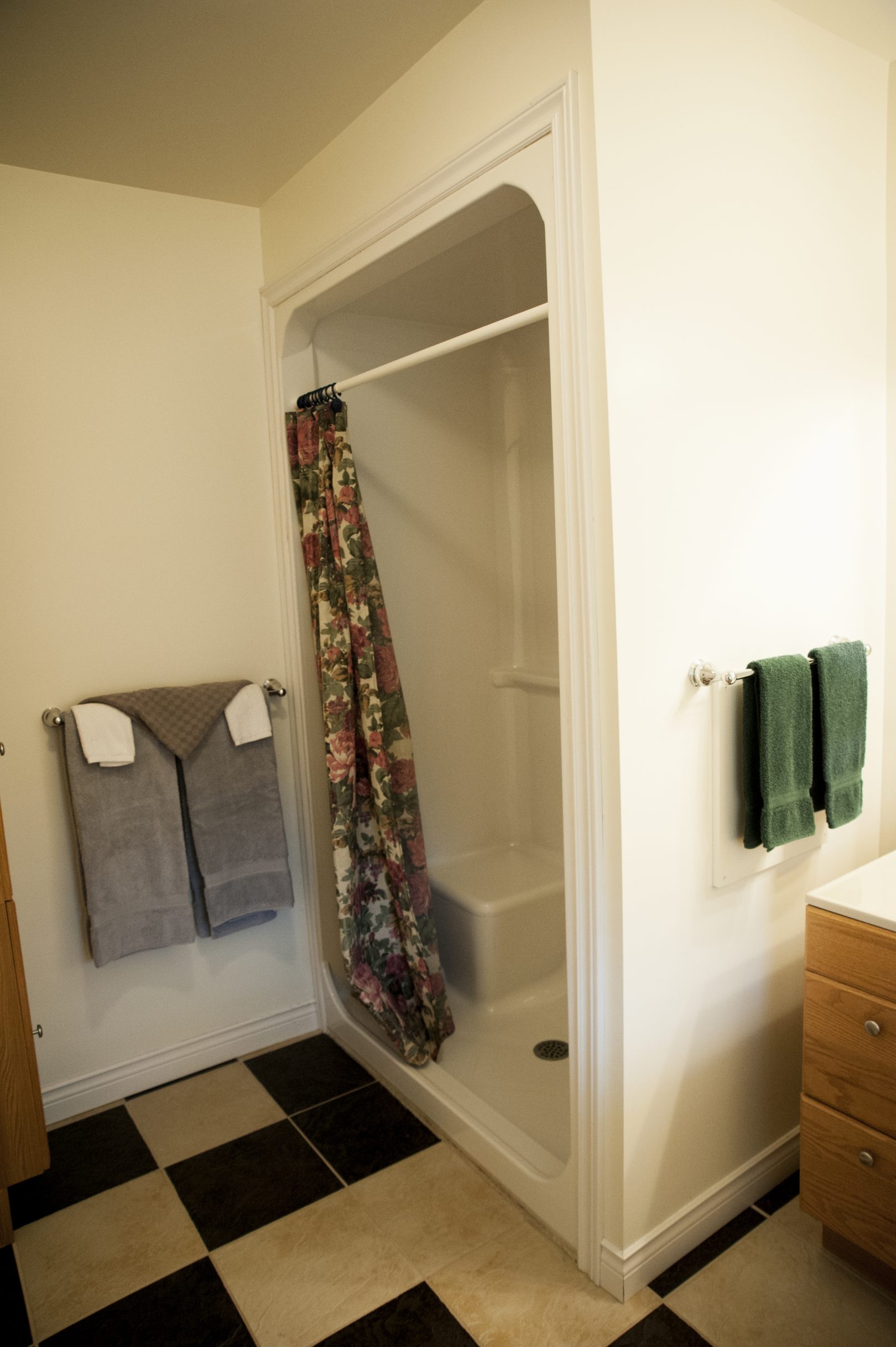Suite 2: Deluxe Suite – Hunts Point Beach Cottages